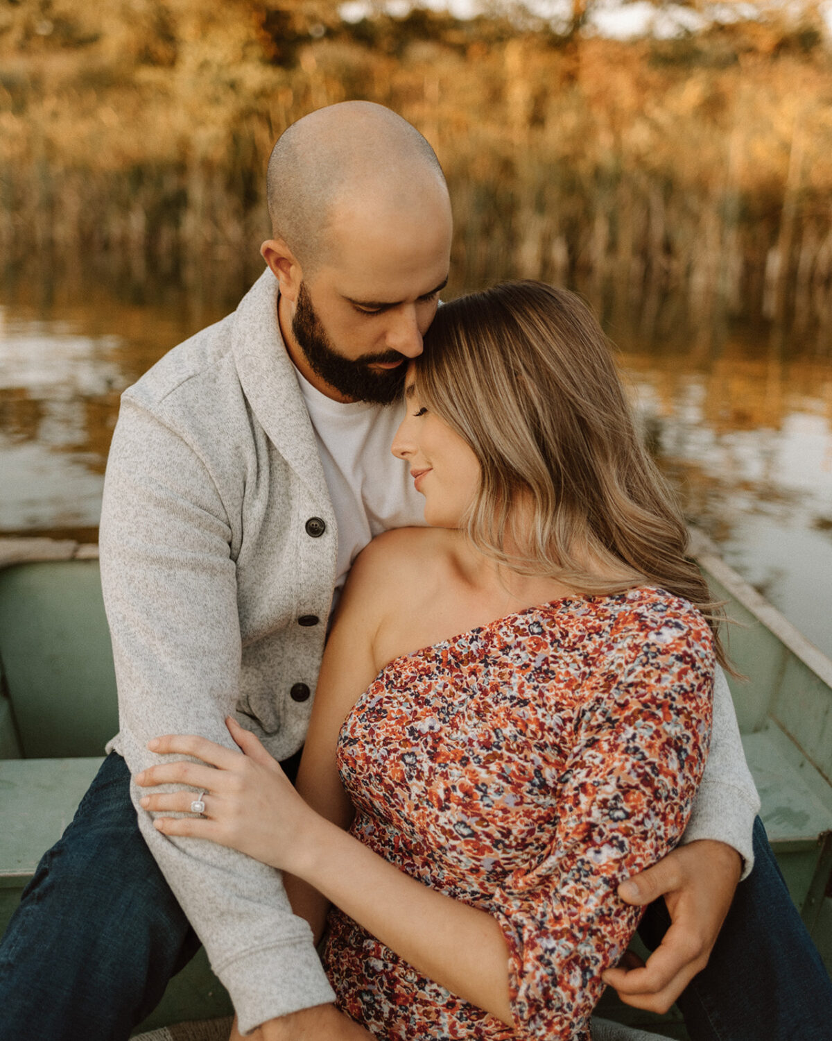 favourite posing prompts for couples - RK Photo + Studio